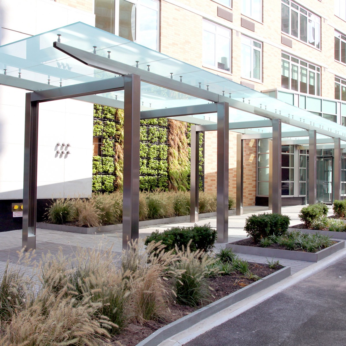 Diversified Glass & Storefronts - Manhattan and all 5 boroughs